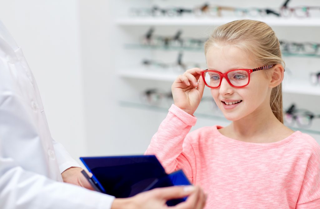 How to Pick Eyewear for Your Child | U.P. Optometry